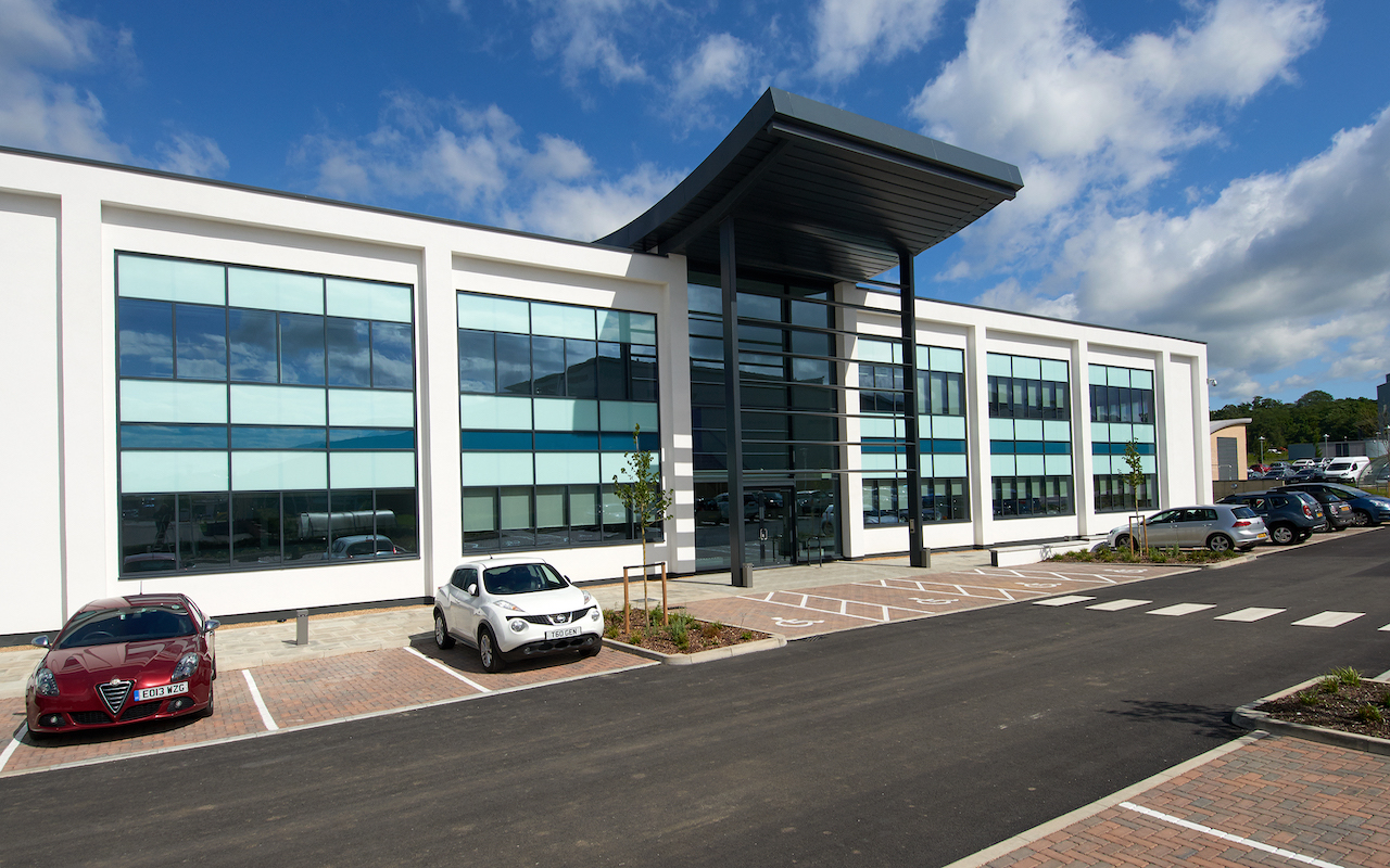 Built to Suit: tudo que precisa saber sobre esse modelo